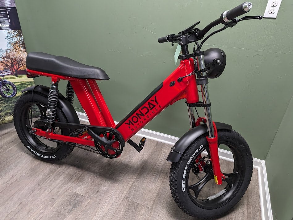 Monday Motorbikes Gateway Red | ATLANTIC EBIKES